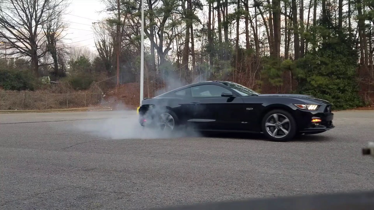 2017 Ford Mustang GT Line Lock Burnout - YouTube