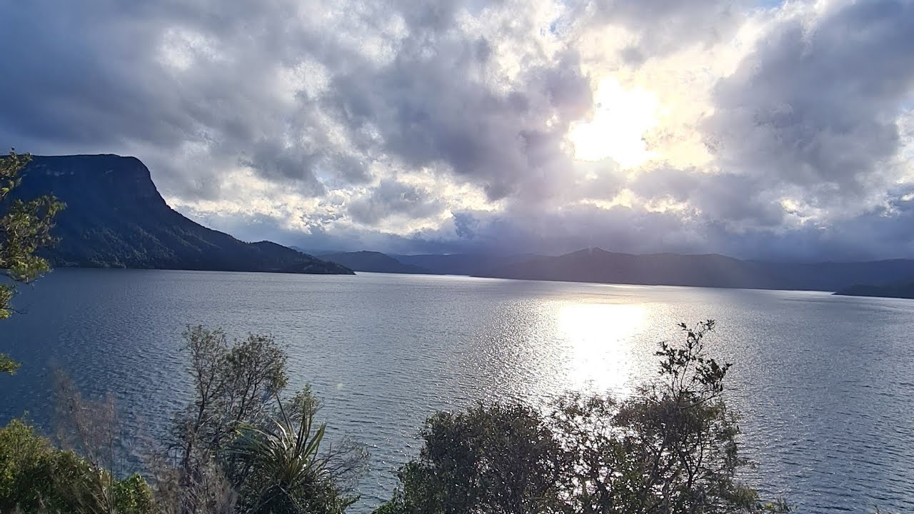 The hidden gem of NZ's North Island! Te Urewera National Park - YouTube