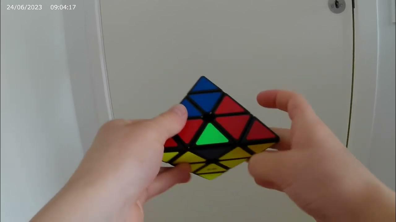 Tutorial: How To Solve A Pyraminx? (Rubik‘s Cube Variant) - YouTube