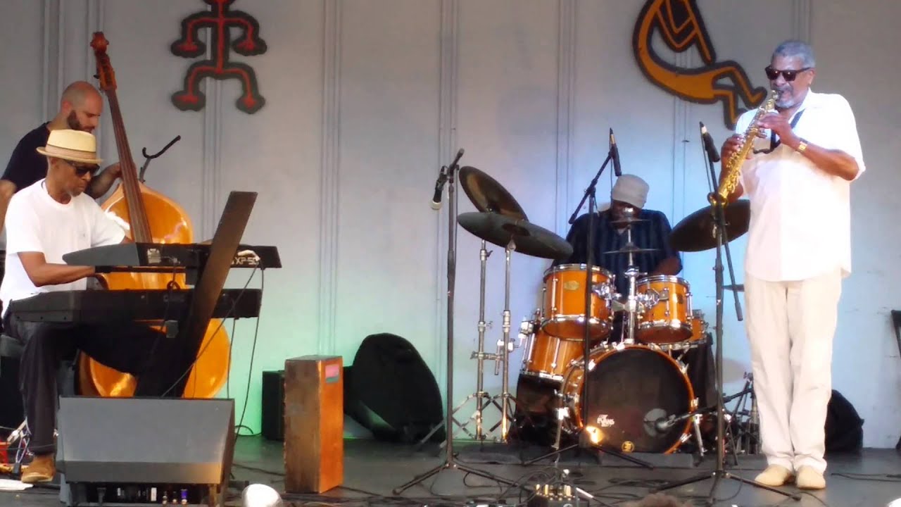 VIDEO #1: WAO Toastmasters President Dushun Mosley Performs at Night ...
