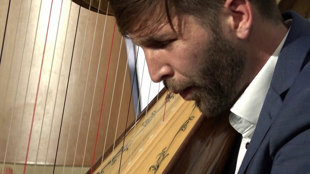 Granada by Isaac Albeniz, Andreas Mildner harp - YouTube