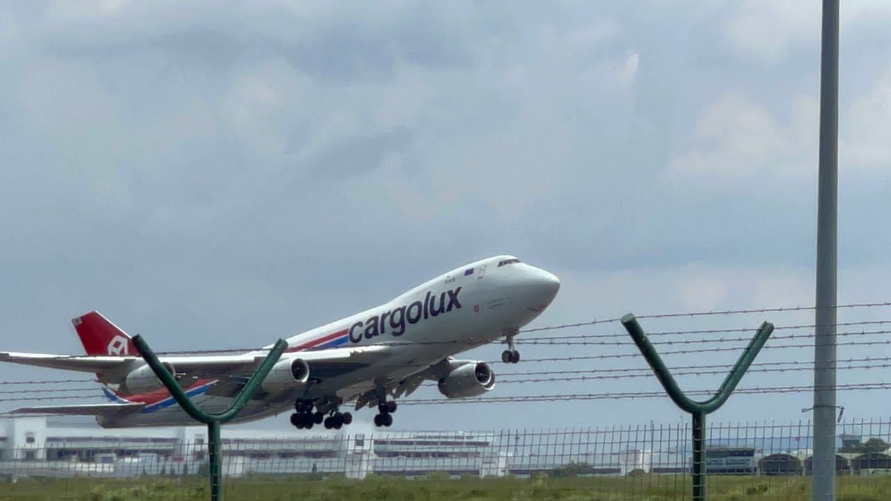 WMKK (Kuala Lumpur Int'l Airport) 16 SEPT 2022 B747/B767/B777/A320/A321 ...