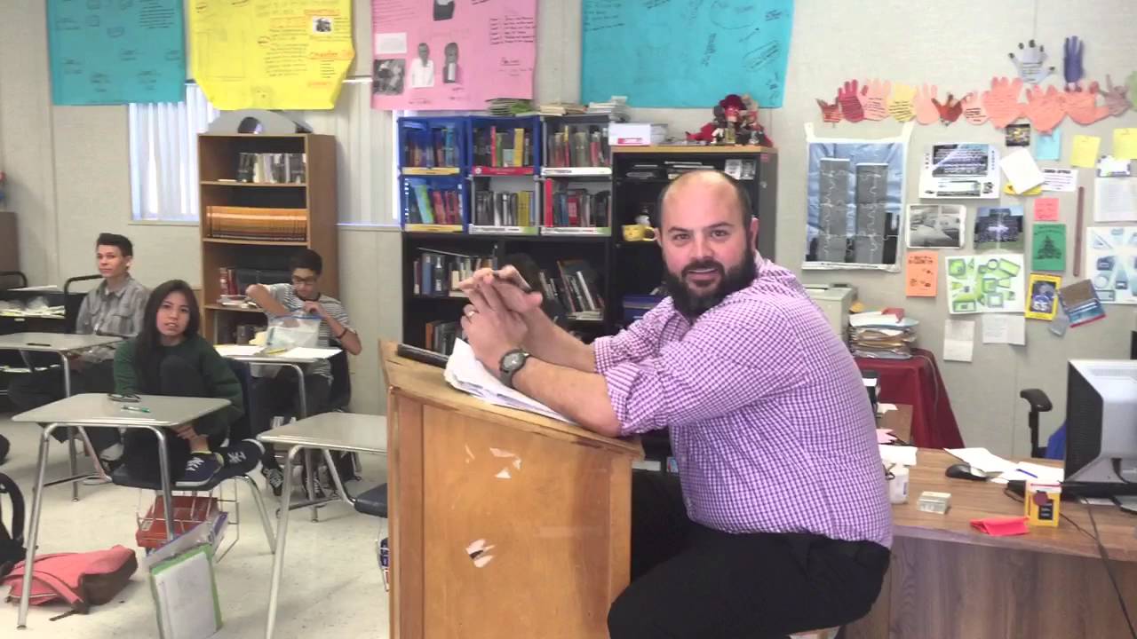 Mr. Gruca loves greeting his students - YouTube