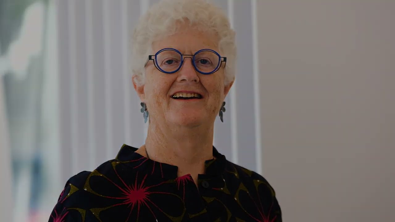 Fabulous-Fashion model: Alida Latham - YouTube