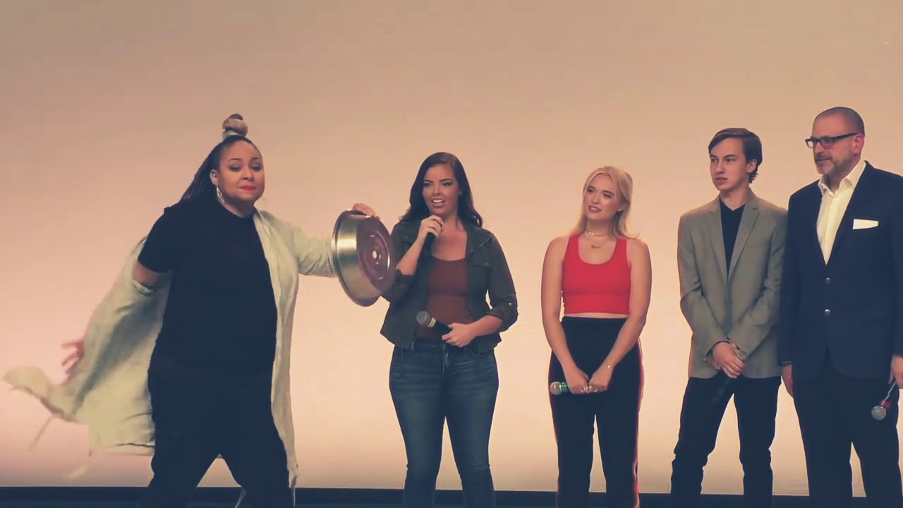 RAVEN SYMONE Does Drake - In My Feelings Challenge - YouTube