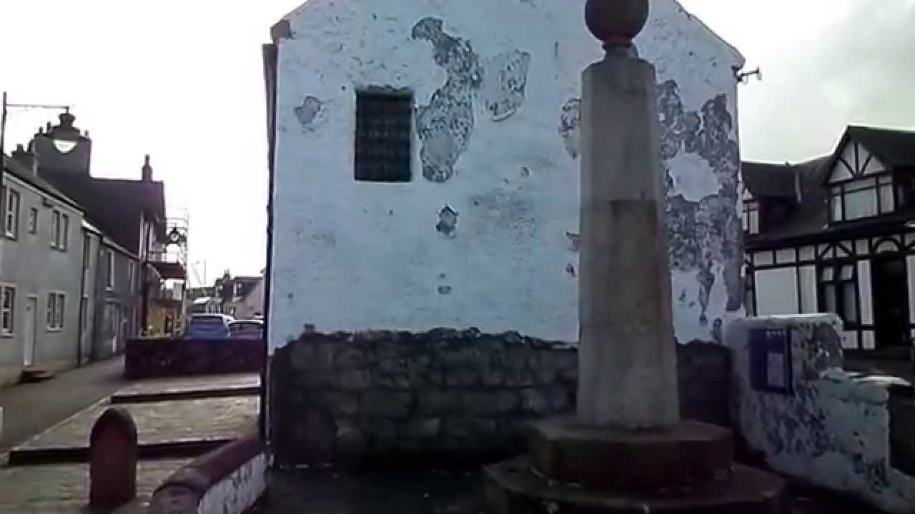 The 'Jougs' aka Kilmaurs Tolbooth, East Ayrshire, Scotland - YouTube
