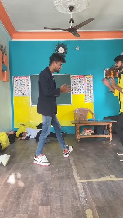 जादुई रिंग #aaganwadi #aaganwadikebacche #comedy #funny #schoolcomedy #school #schoollife - YouTube