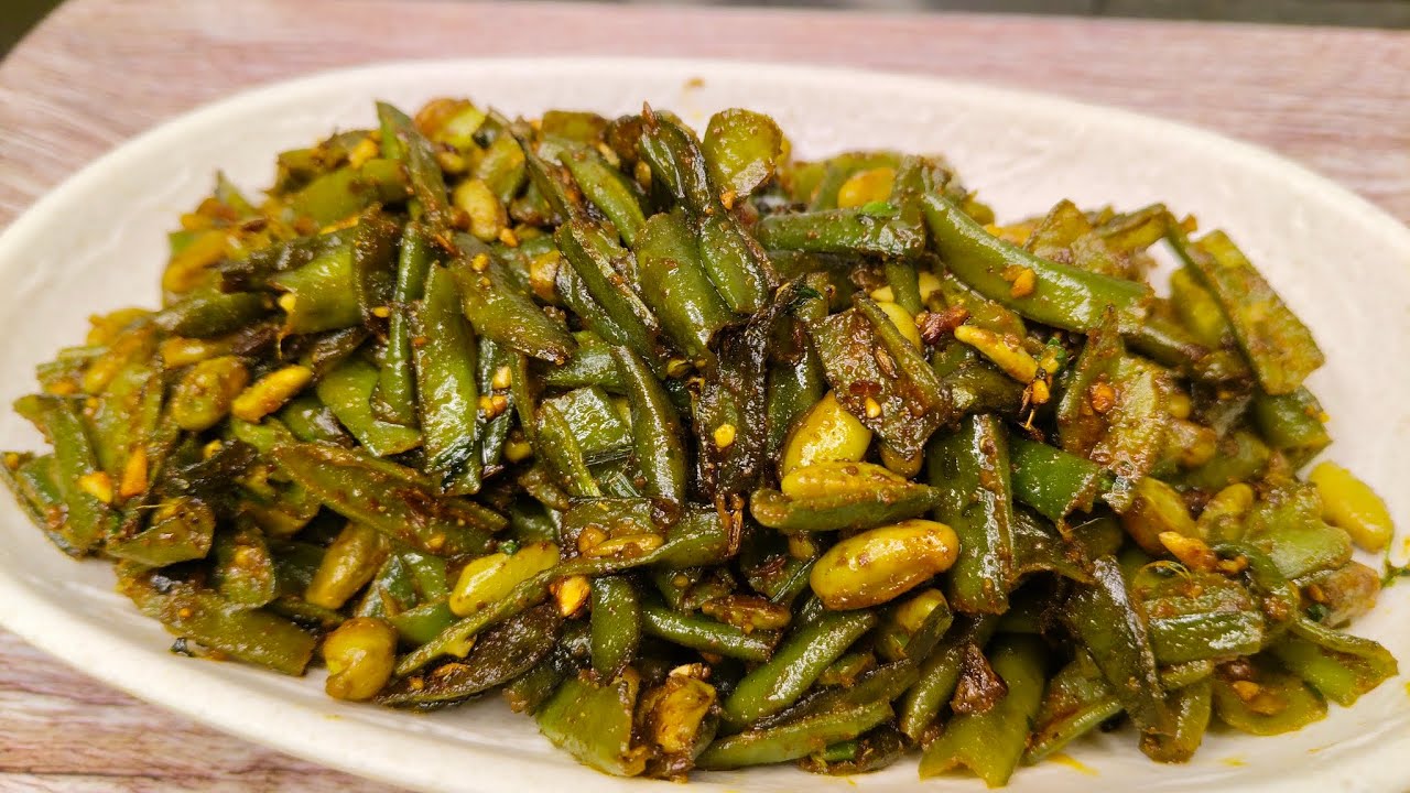 सेम फली की स्वादिष्ट सब्जी | sem fali ki simple easy sabji ki recipe # ...