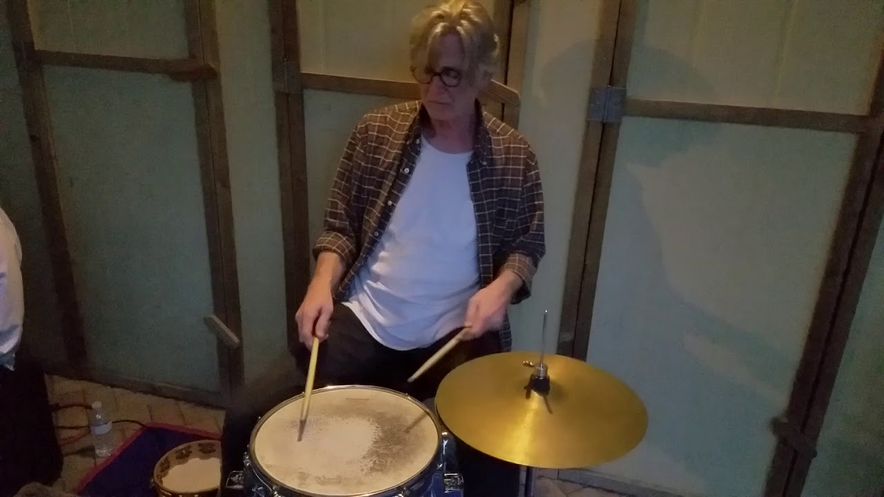 John JT Thomas, Rick Lonow, Joe Davies wahzee walk jam - YouTube