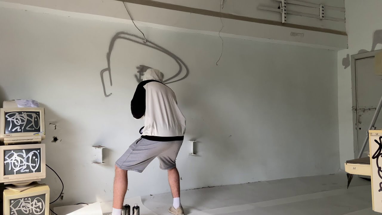 Chrome Graff at HOOD LAB [rasko Graffiti] - YouTube