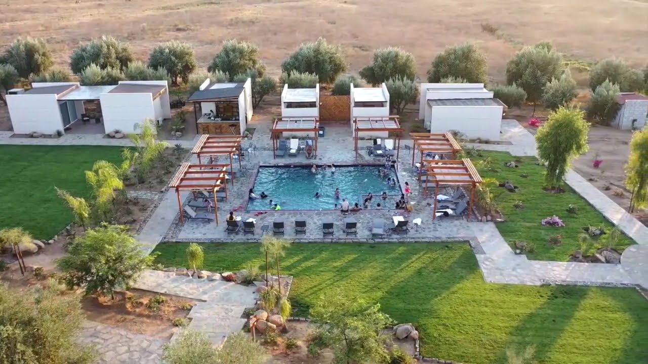 OjoAzul Resort - Valle de Guadalupe Ruta del Vino - YouTube