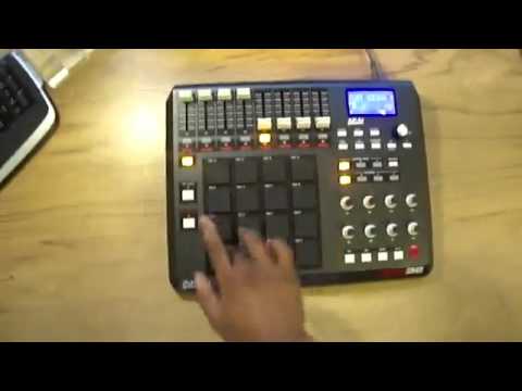 AKAI MPD32 Short Demonstration - YouTube