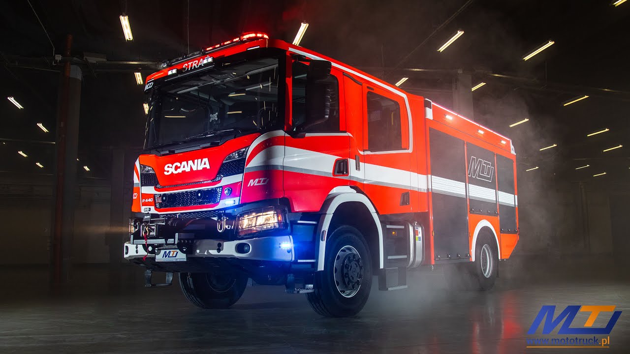 SCANIA P440 4X4 - MOTO-TRUCK - YouTube