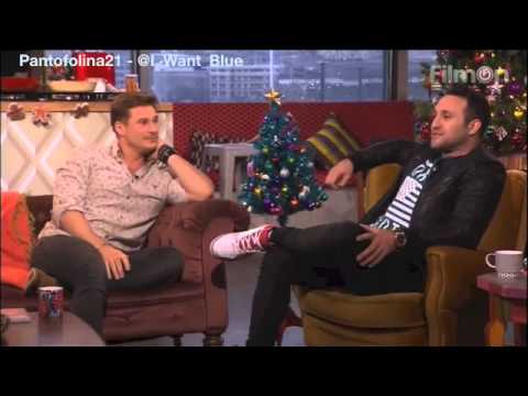 Lee Ryan and Antony Costa at "Sunday Side Up" - ITV1 (15.12.2013) - YouTube