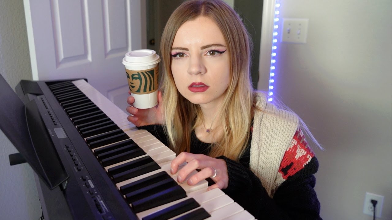 every white girl when they see a piano - YouTube