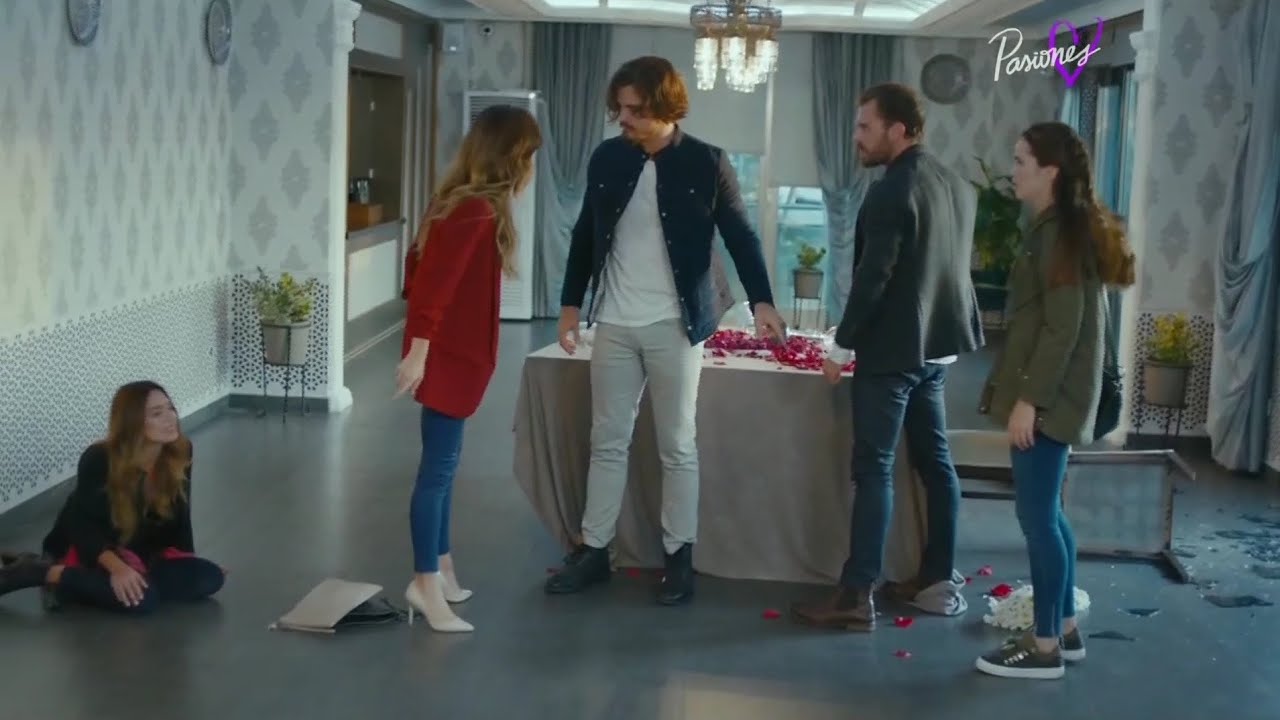 Cennet - Capítulo 18 - Selim y Orham se Pelean - YouTube