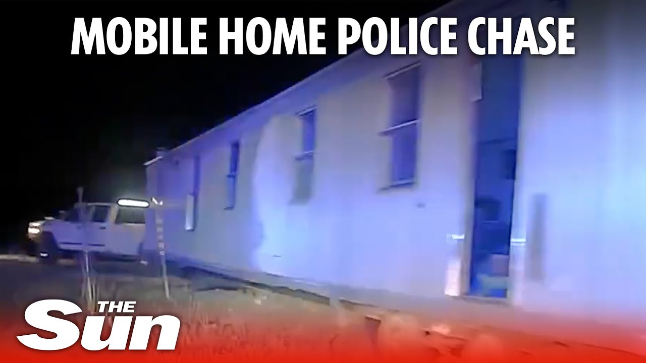 Missouri police chase pickup towing 70-foot mobile home - YouTube