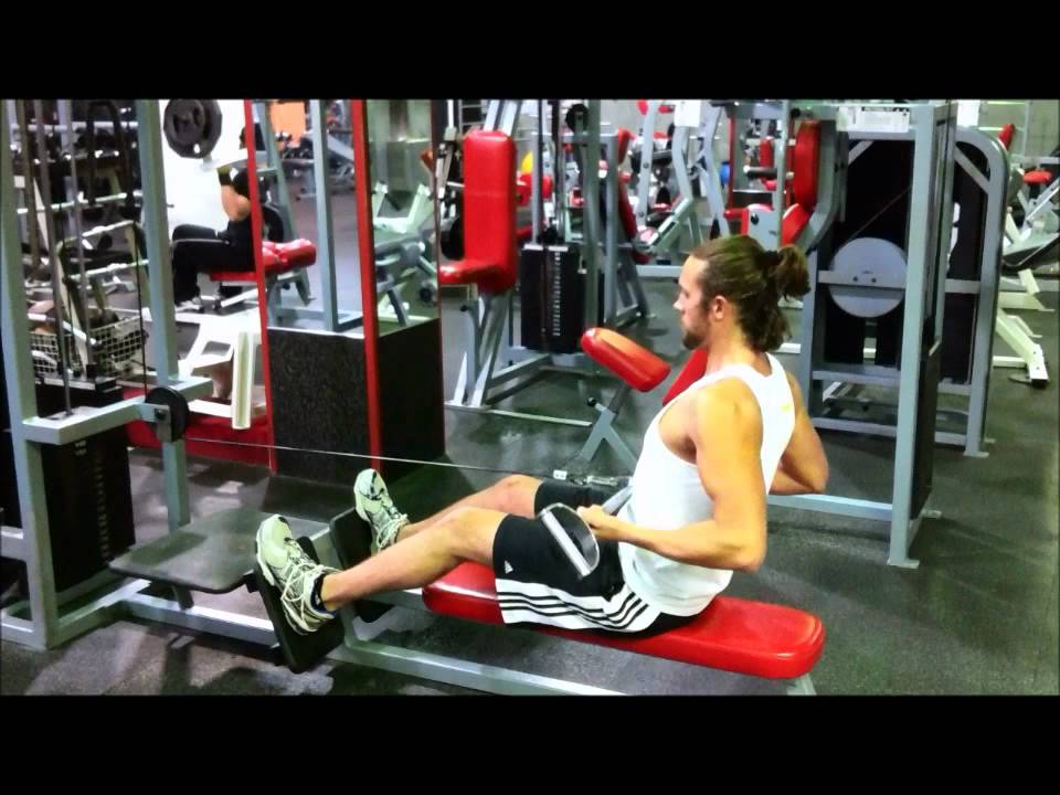 Underhand Seated Row - YouTube