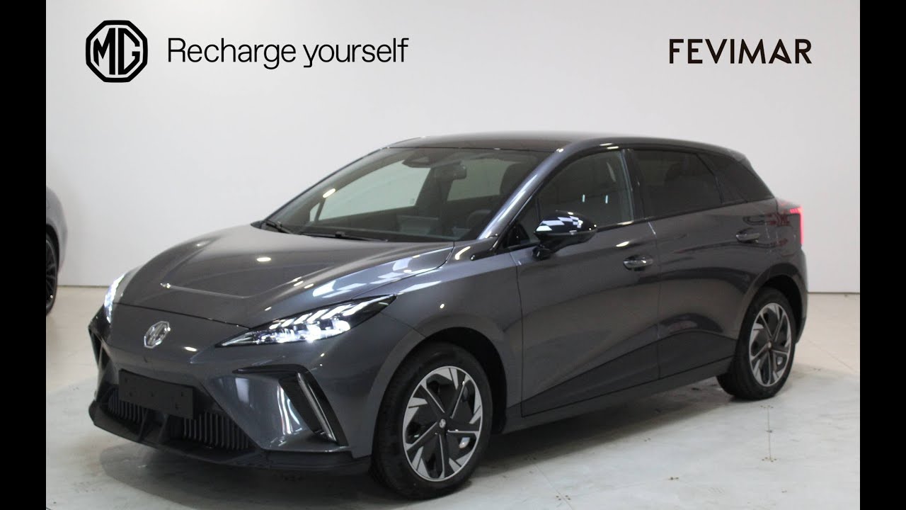 MG MG4 64KWH LUXURY COSMIC SILVER - YouTube