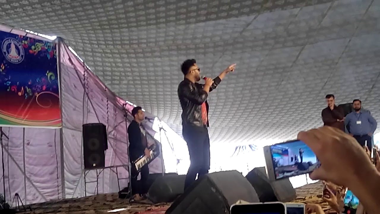 concert in UCP ..AMAZING! - YouTube