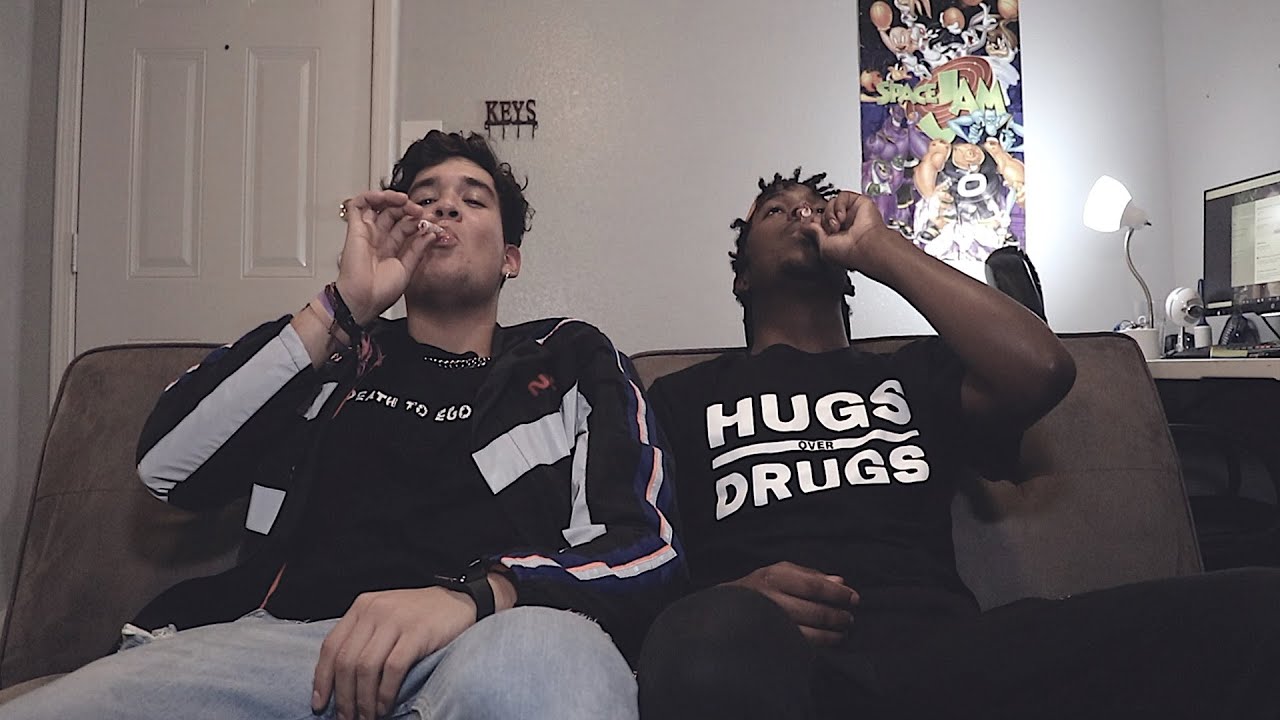 TikThots (feat. @garyshawn ) *Scuffed Music Video* - YouTube