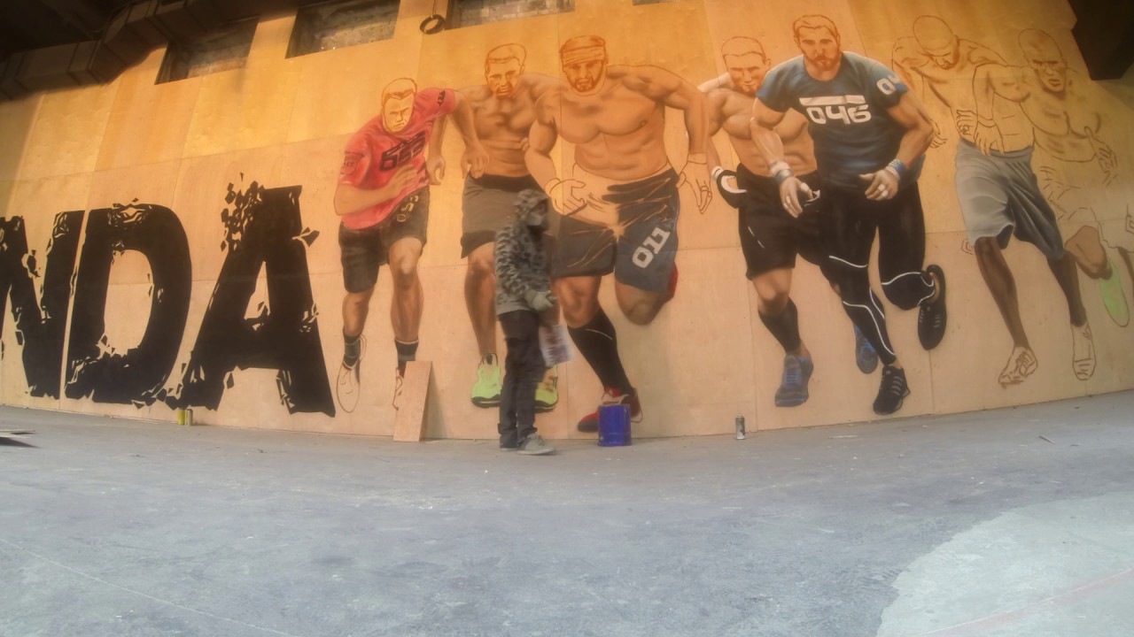 Graffiti in Crossfit BANDA! Граффити в спортзале !!!UPTOWN TEAM - YouTube