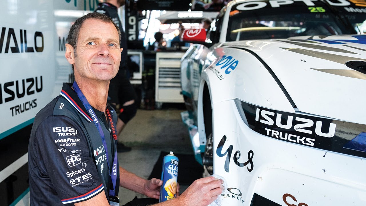 Isuzu Technician Supercars Experience :: Isuzu Australia Limited - YouTube