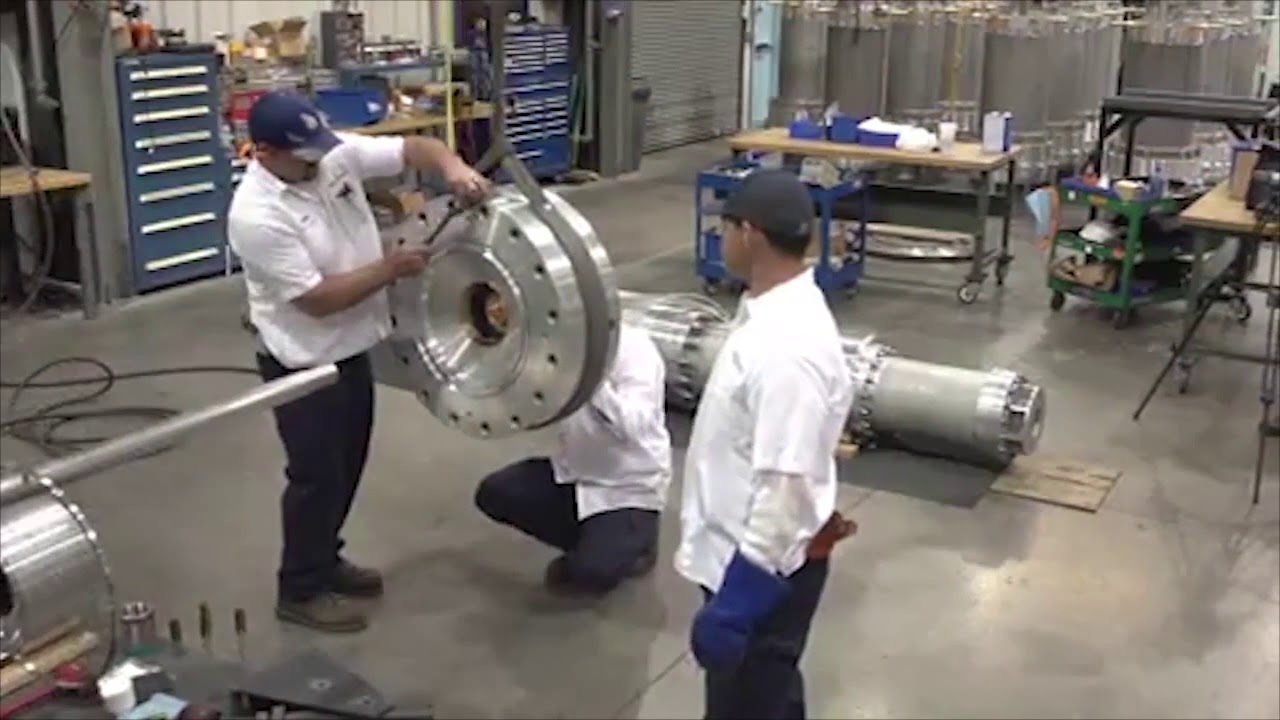 Nikkiso Cryo Уникальный процесс горизонтальной сборки - YouTube