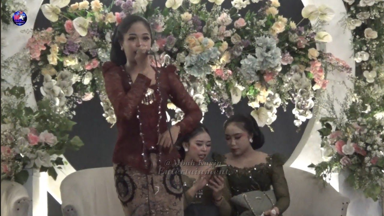 Loro Ati 2 Voc Susi Campursari SENENG GUYON Di Rmh Bpk Suratno Ds ...