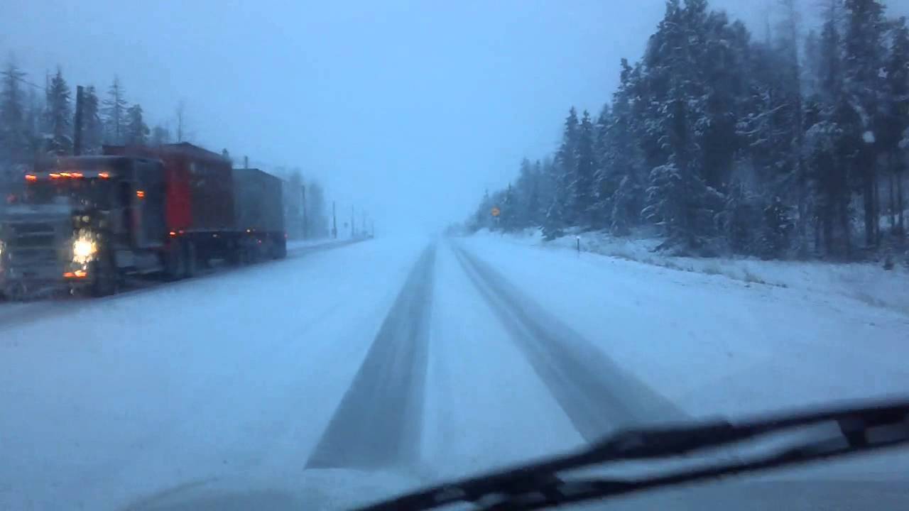 Snow on the Crows Nest Highway 3 - YouTube