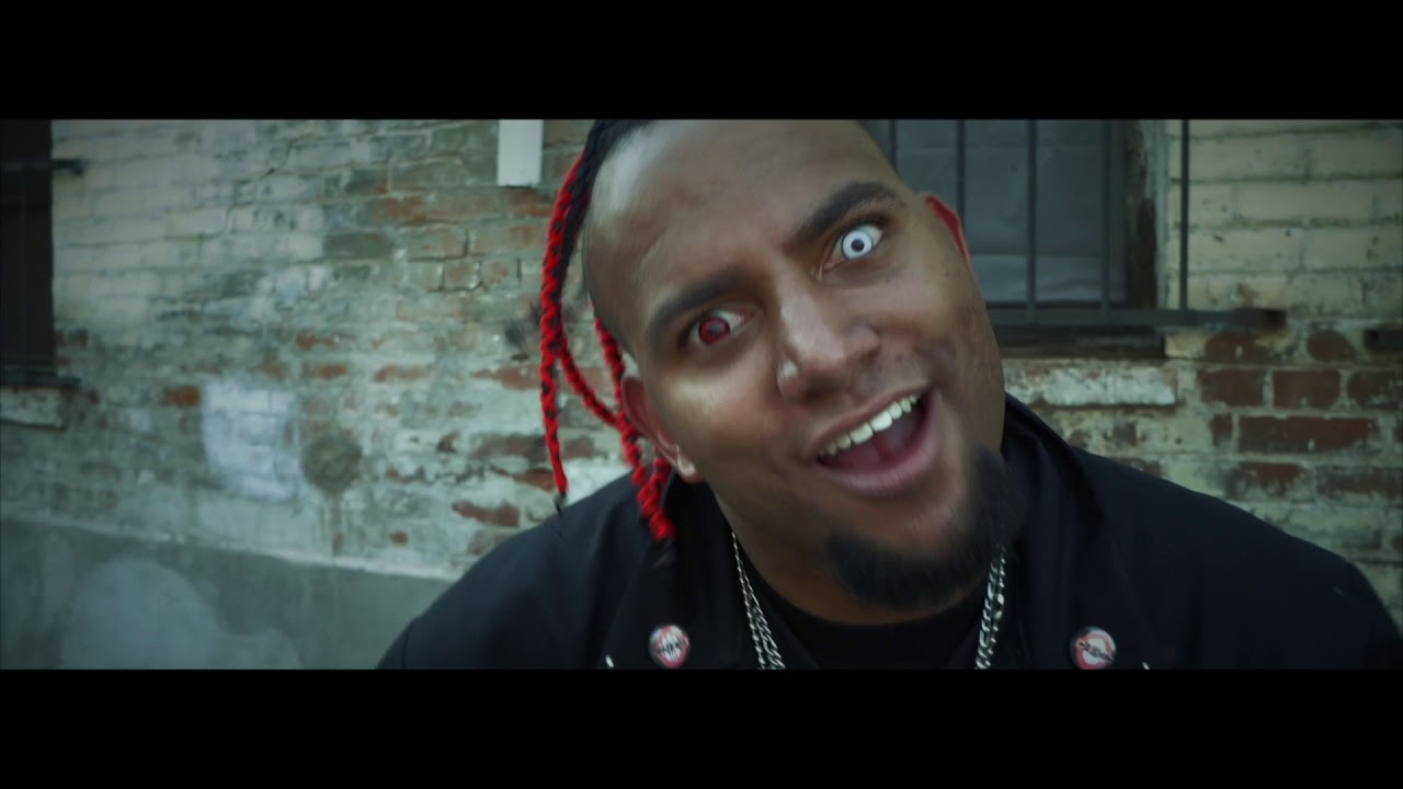 Chuckklez & Claas - Murder is the Answer [OFFICIAL VIDEO] - YouTube