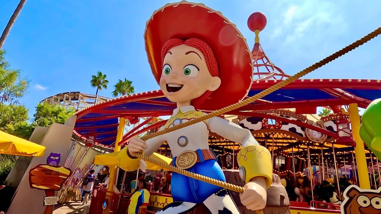 Toy Story Jessie’s Critter Carousel Full Ride- Disneyland California ...