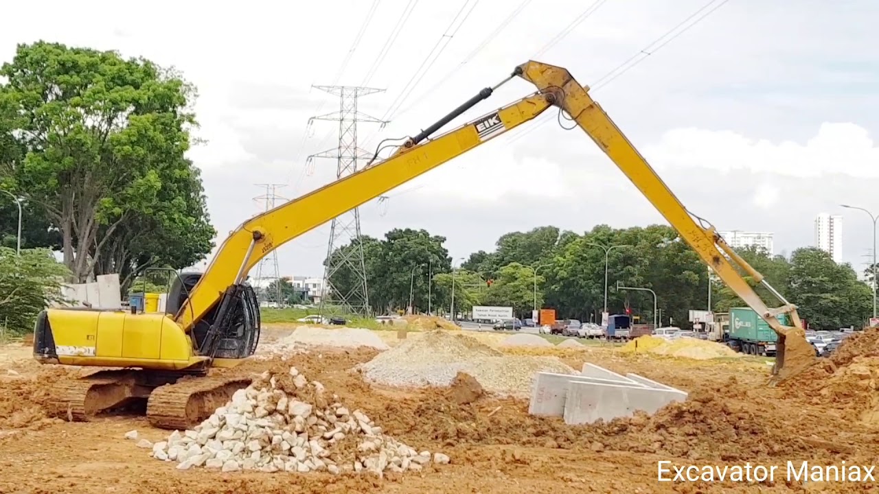 JCB JS200 Excavator Rare With Long Reach Boom And Arm - YouTube