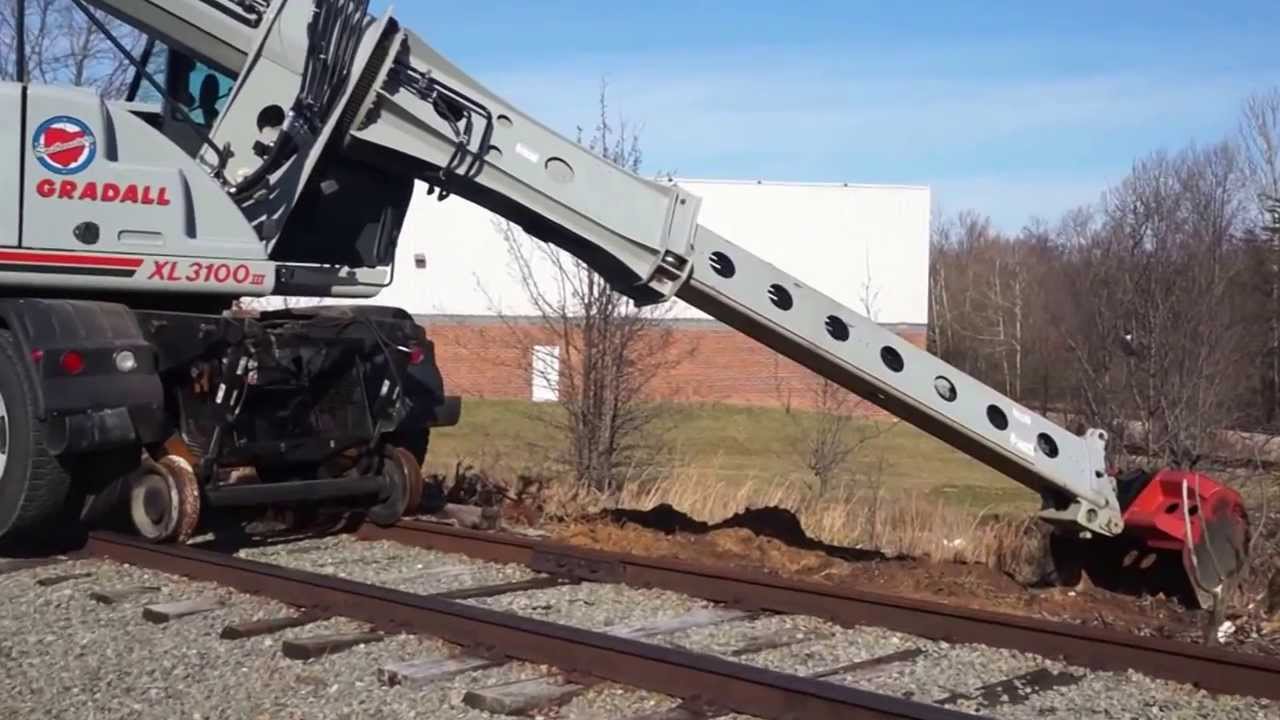Mercier's Inc. railroad Gradall - YouTube