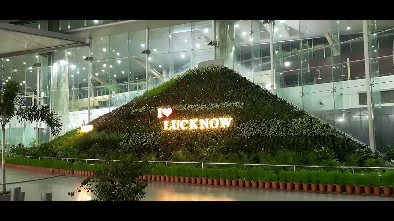 night view of amushi airport Lucknow - YouTube
