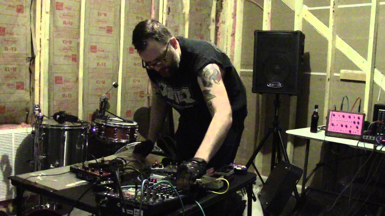 Rurnt - live at Gray House Red Door - March 4th, 2016 - YouTube