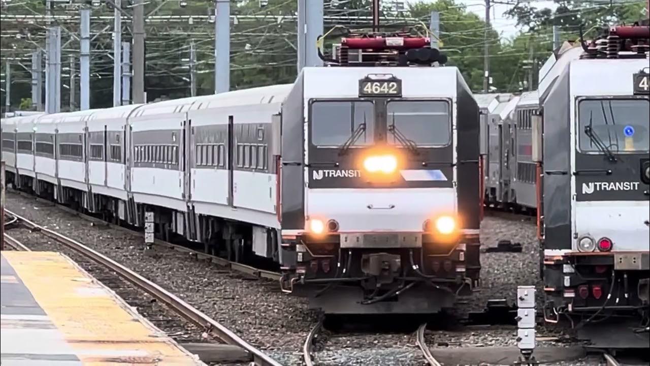 NJ TRANSIT train ALP-46 entering Long branch to New York and ALP-45DP to Bay Head - YouTube