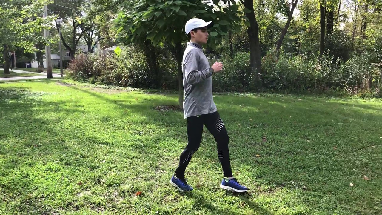 Running Form Drills: Jogging w/ Leg Kicks - YouTube