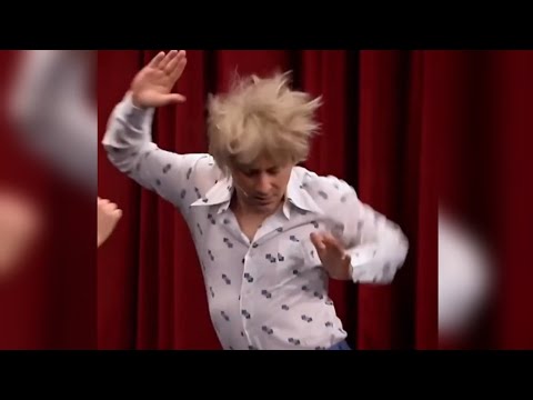 Tolga Çevik ve Muhteşem Dansları