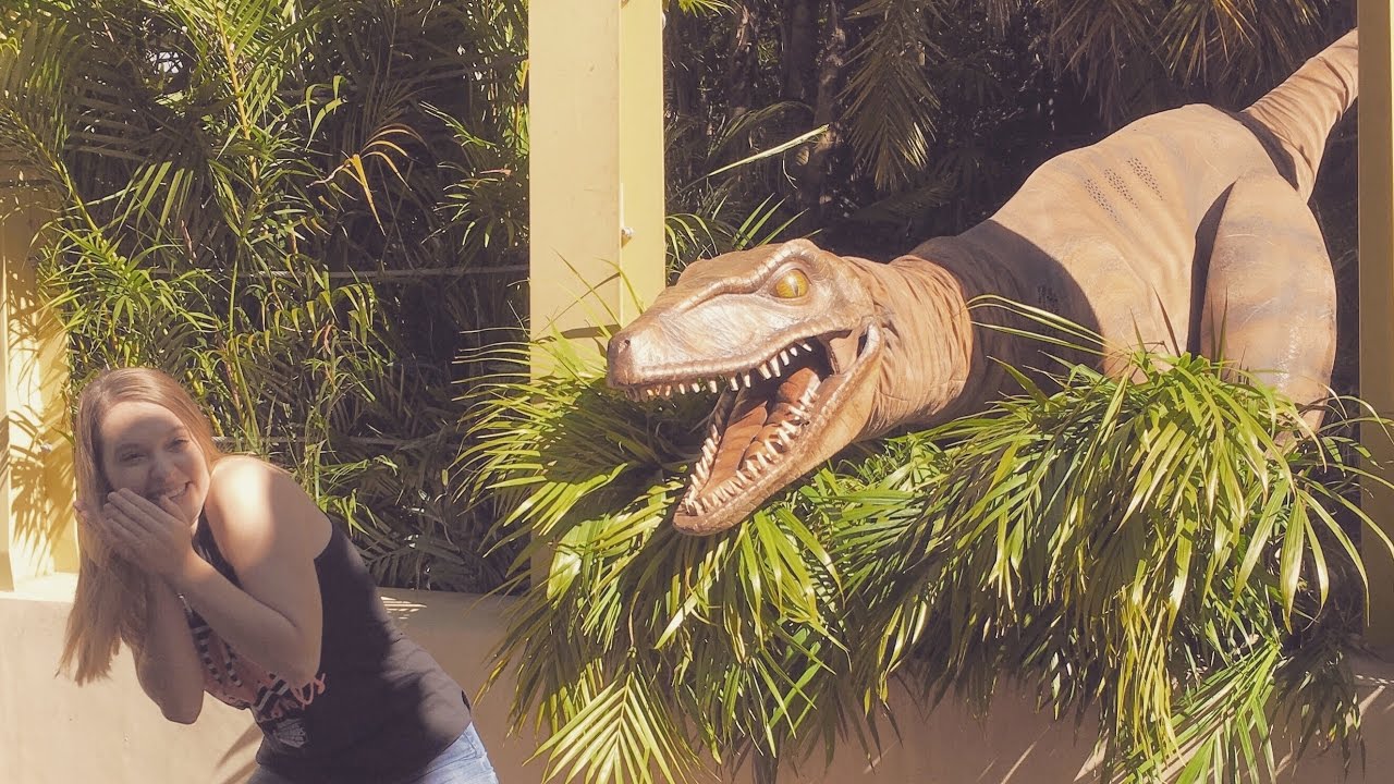Raptor Encounter at Universal Studios - YouTube