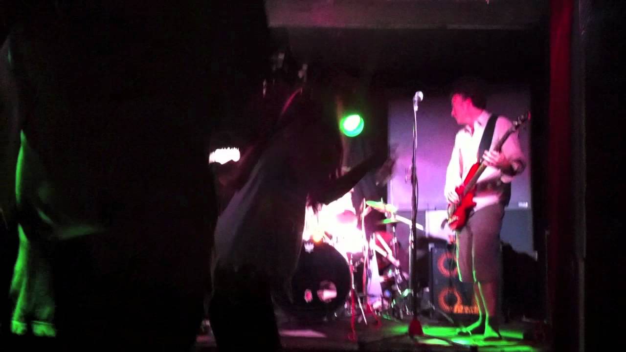 Steve Tonge Trio - Manly Boatshed march 2011 - YouTube