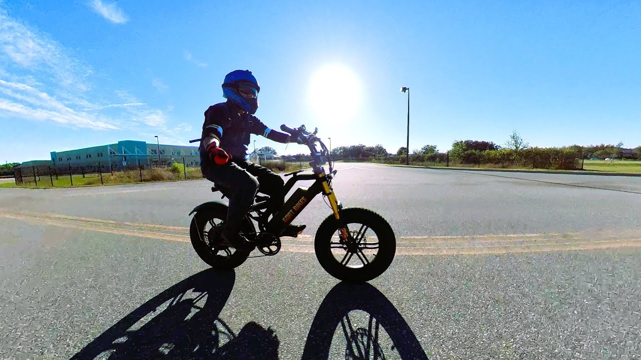 FAT Tire eBike Accelerating to 45 MPH! - 60V Speed Cruisin' | The Billy ...