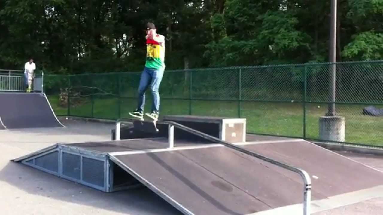 50-50 Rail To Back Smash - YouTube