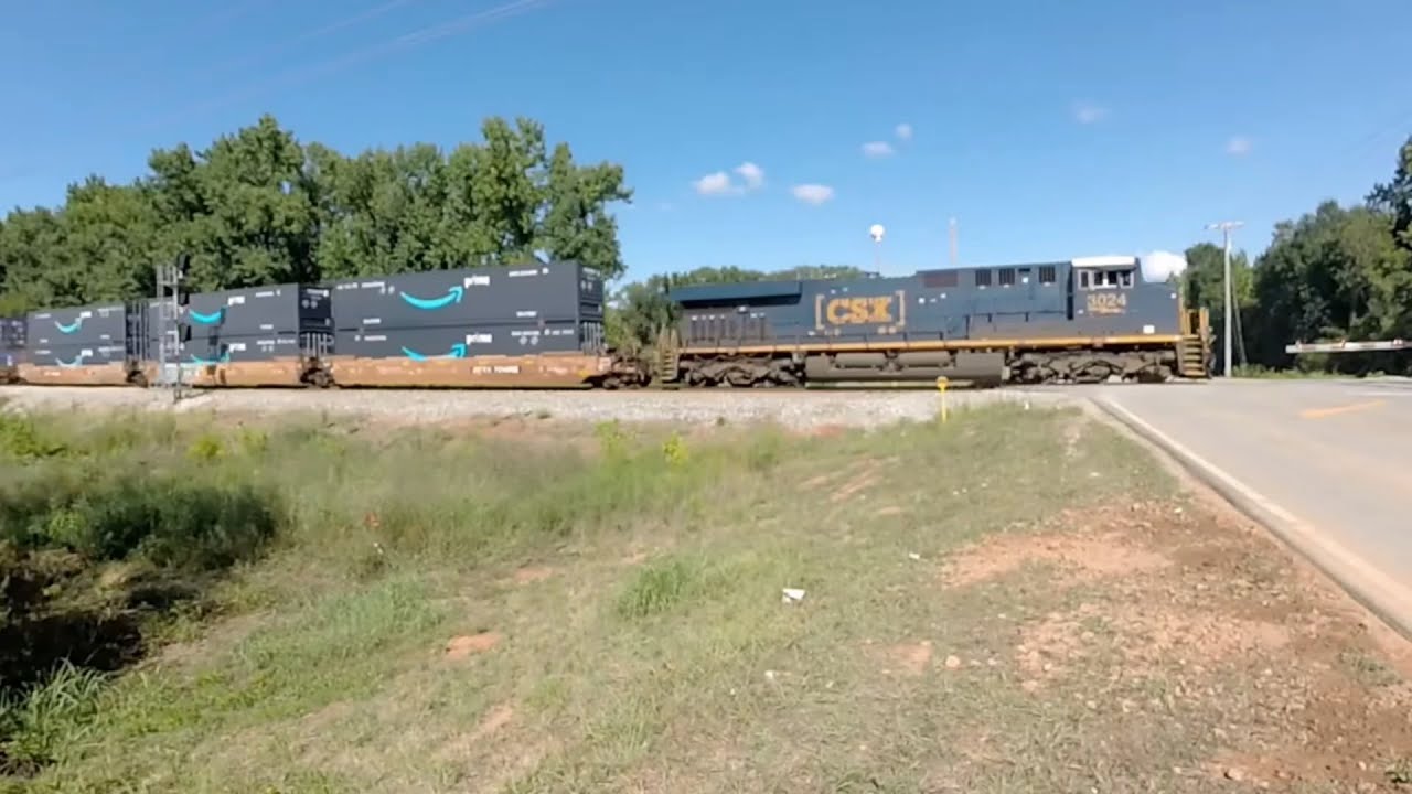 CSX Q029 with Amazon Prime Smile Containers Up Front - YouTube