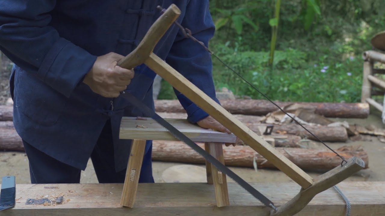 Chinese Master Carpenter Made A Small Stool Out Of A Discarded Board ...