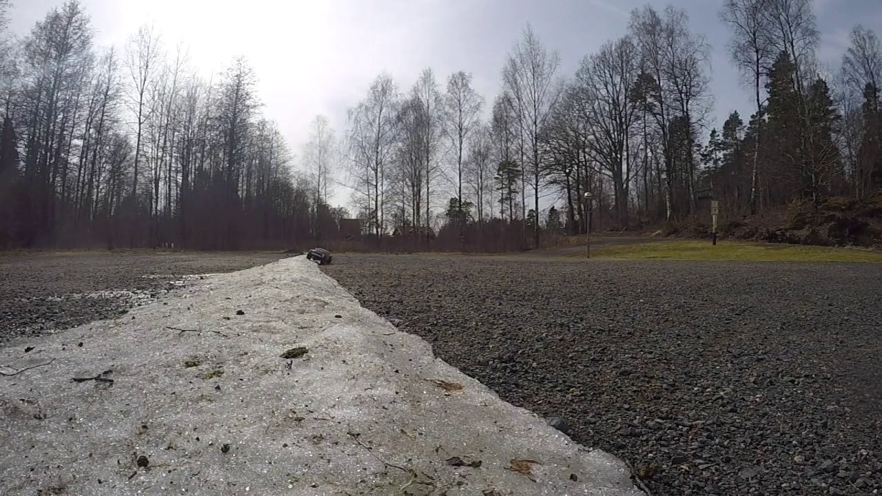 Traxxas monster slash - YouTube