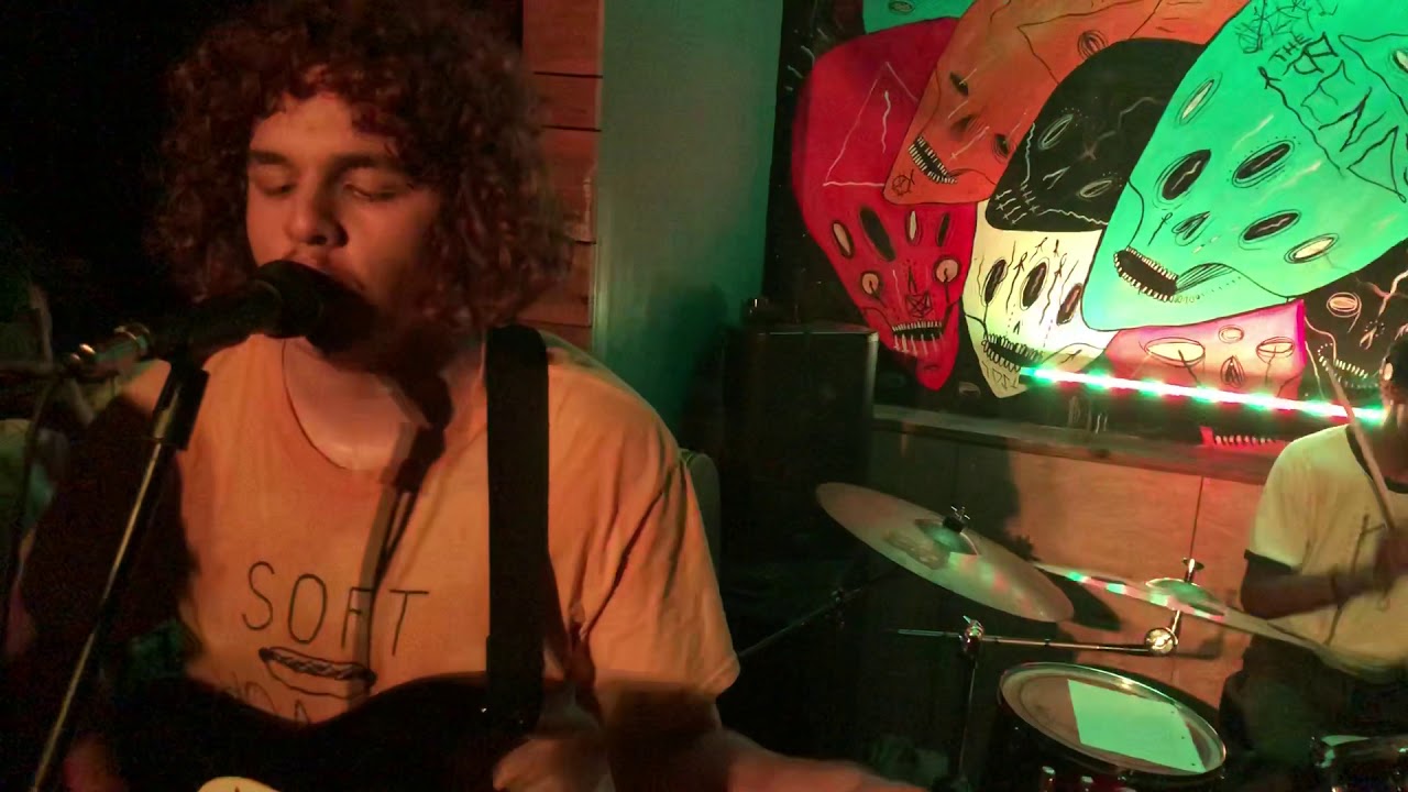 Charles Irwin live @ the bends St.Petersburg, FL 8-18-18 - YouTube