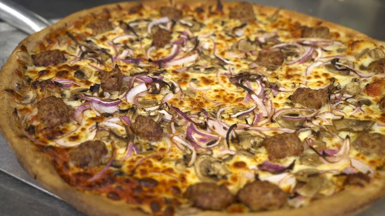 Cleveland pizza company Story Telling - YouTube