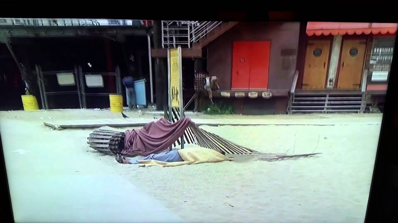 Fletch scene on the beach - YouTube