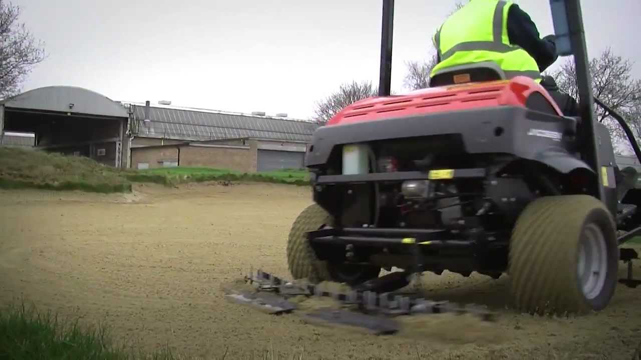 Jacobsen Groom Master II - YouTube